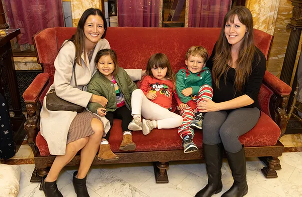 Holiday cheer at the Mount - MSMU